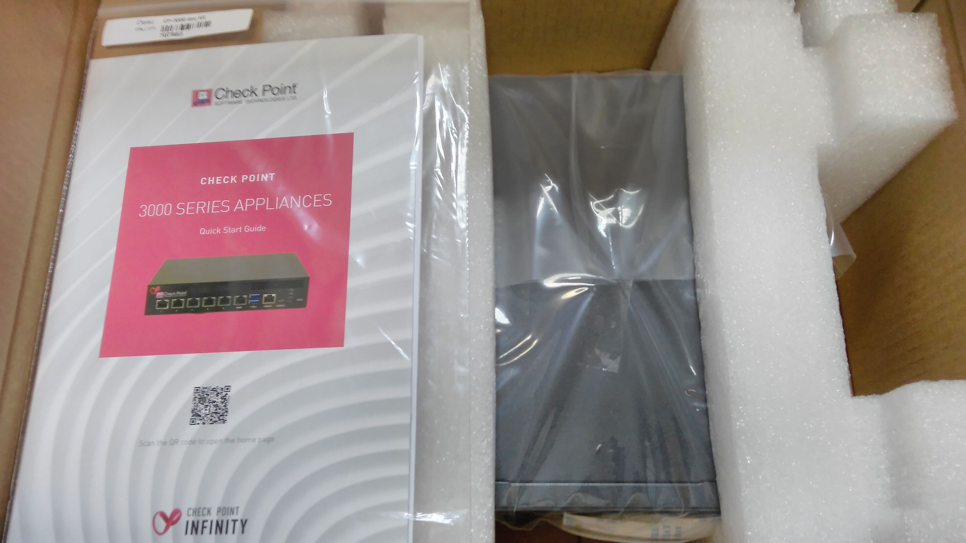 Unboxing 3600 Appliance - Check Point CheckMates